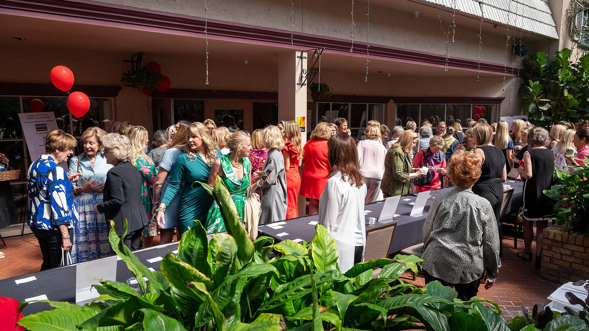 Junior League of Sarasota welcomes Elizabeth Smart to Legacy Luncheon ...