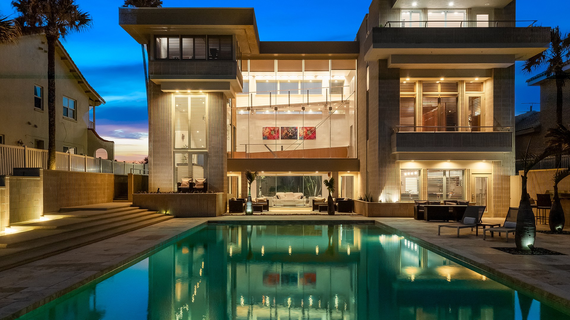 Oceanfront home that belonged to Root family, Coca-Cola's bottle ...