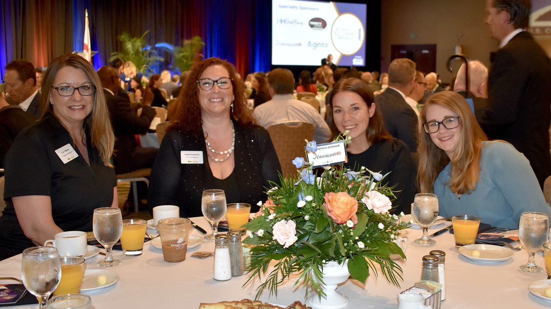 Sarasota chamber welcomes bestselling author at annual breakfast | Your ...