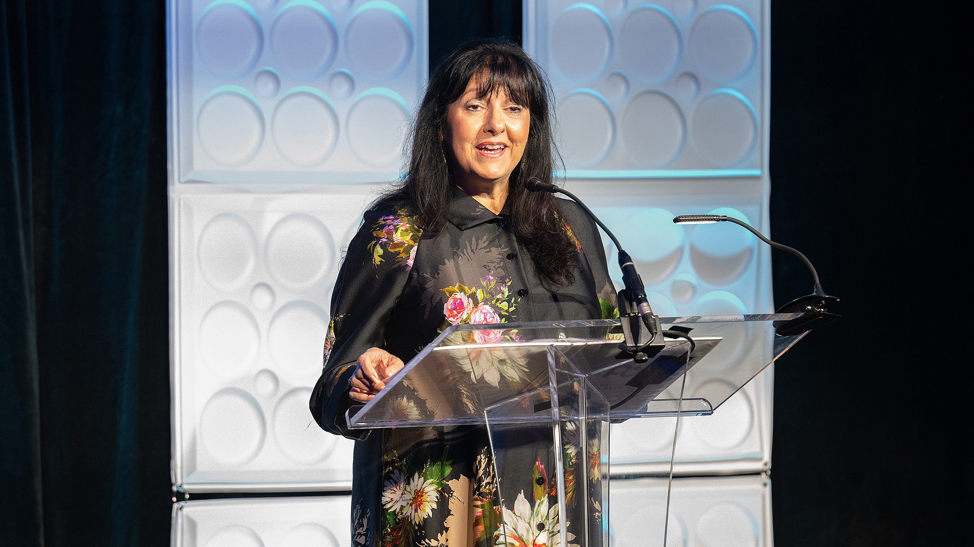 Kristin Chenoweth wows at Transformation Gala | Your Observer