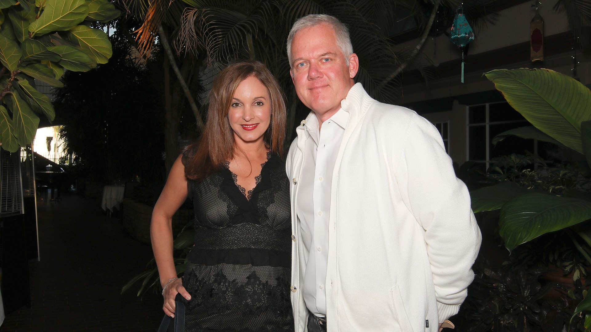 Art in the Dark gala raises funds to bring solutions into sight | Your ...