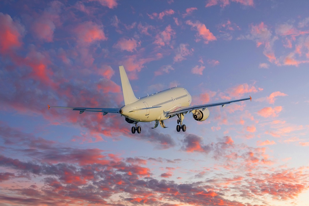 Average airfares drop in Tampa Bay, rise slightly at Sarasota-Bradenton ...