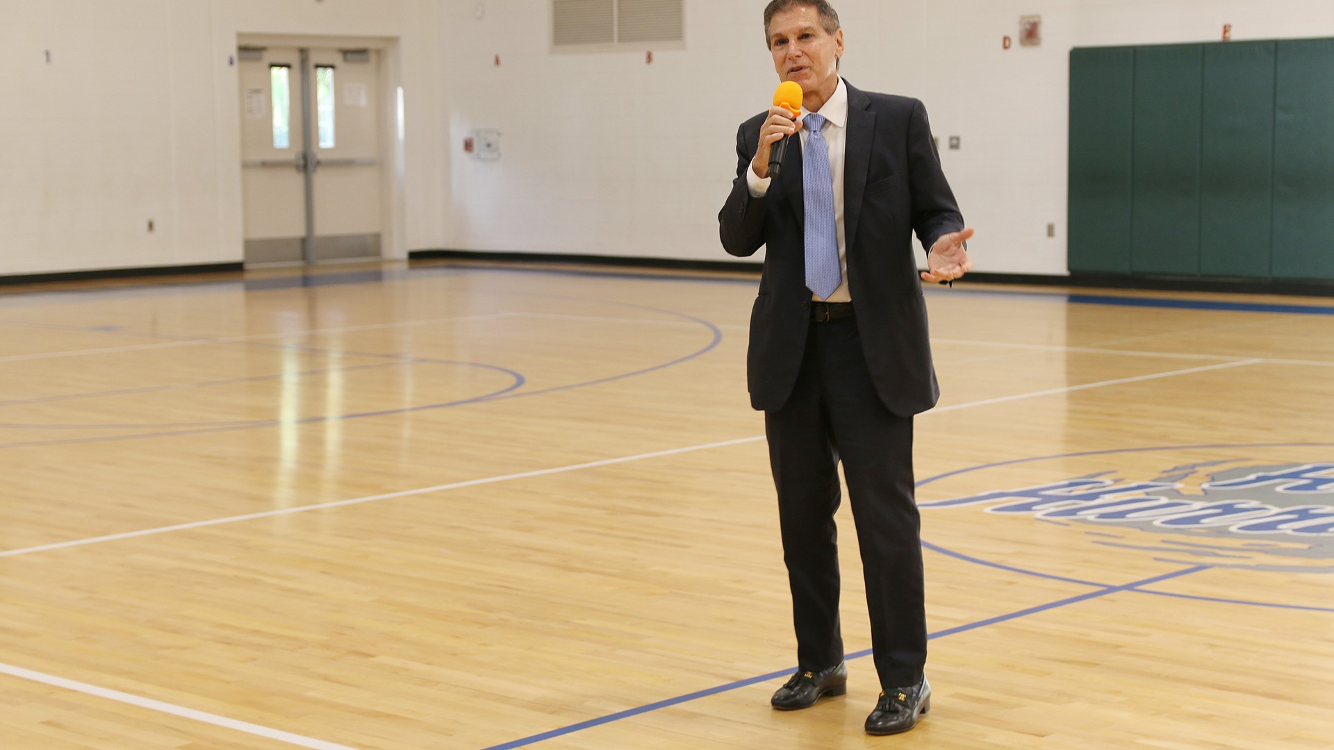 Say no to vaping: Hinson Middle School PTSA holds anti-tobacco pep ...