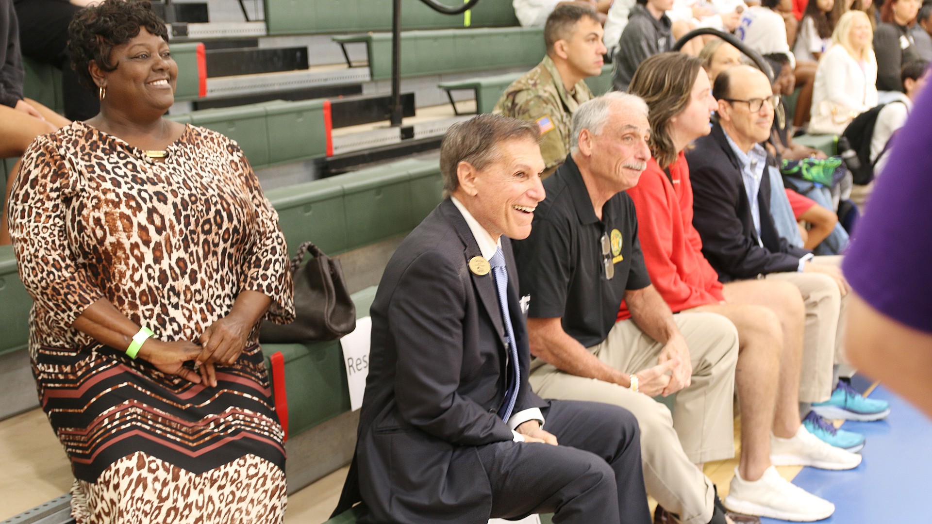 Say no to vaping: Hinson Middle School PTSA holds anti-tobacco pep ...