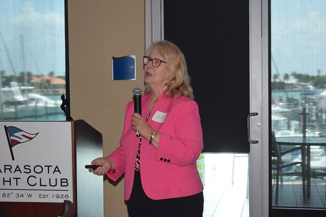 Political analyst speaks to the Longboat Key Democratic Club | Your ...