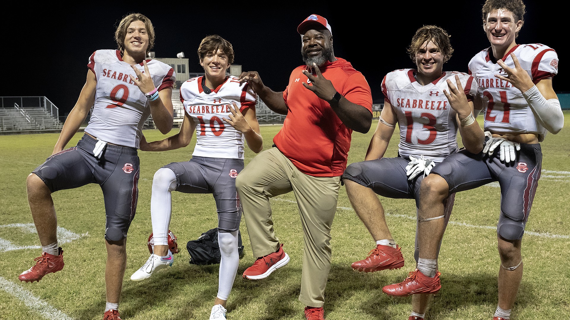 Seabreeze football coach Lester Davis resigns to join Travis Roland's staff in Georgia ...