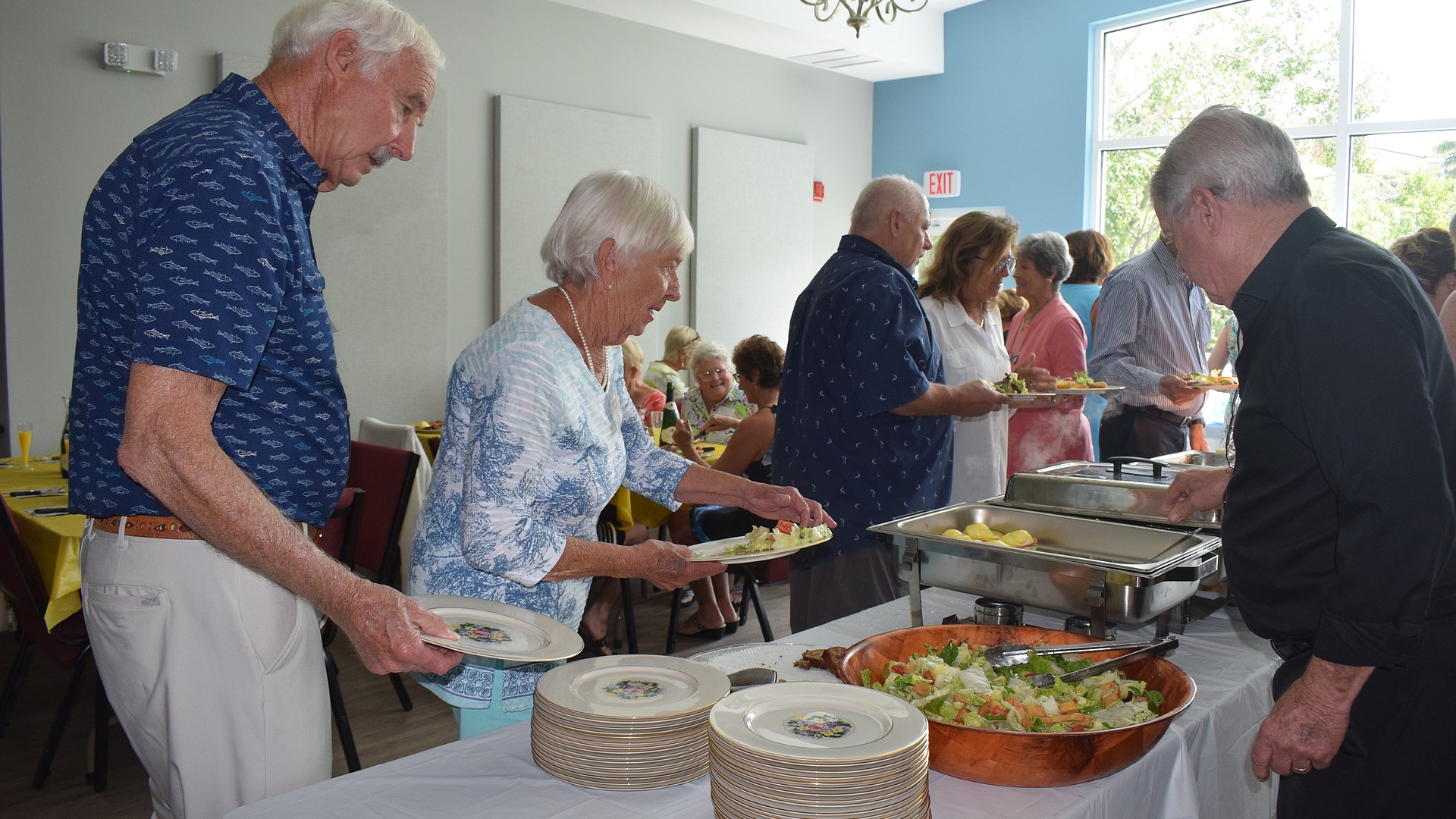 Longboat Island Chapel sends off snowbirds | Your Observer