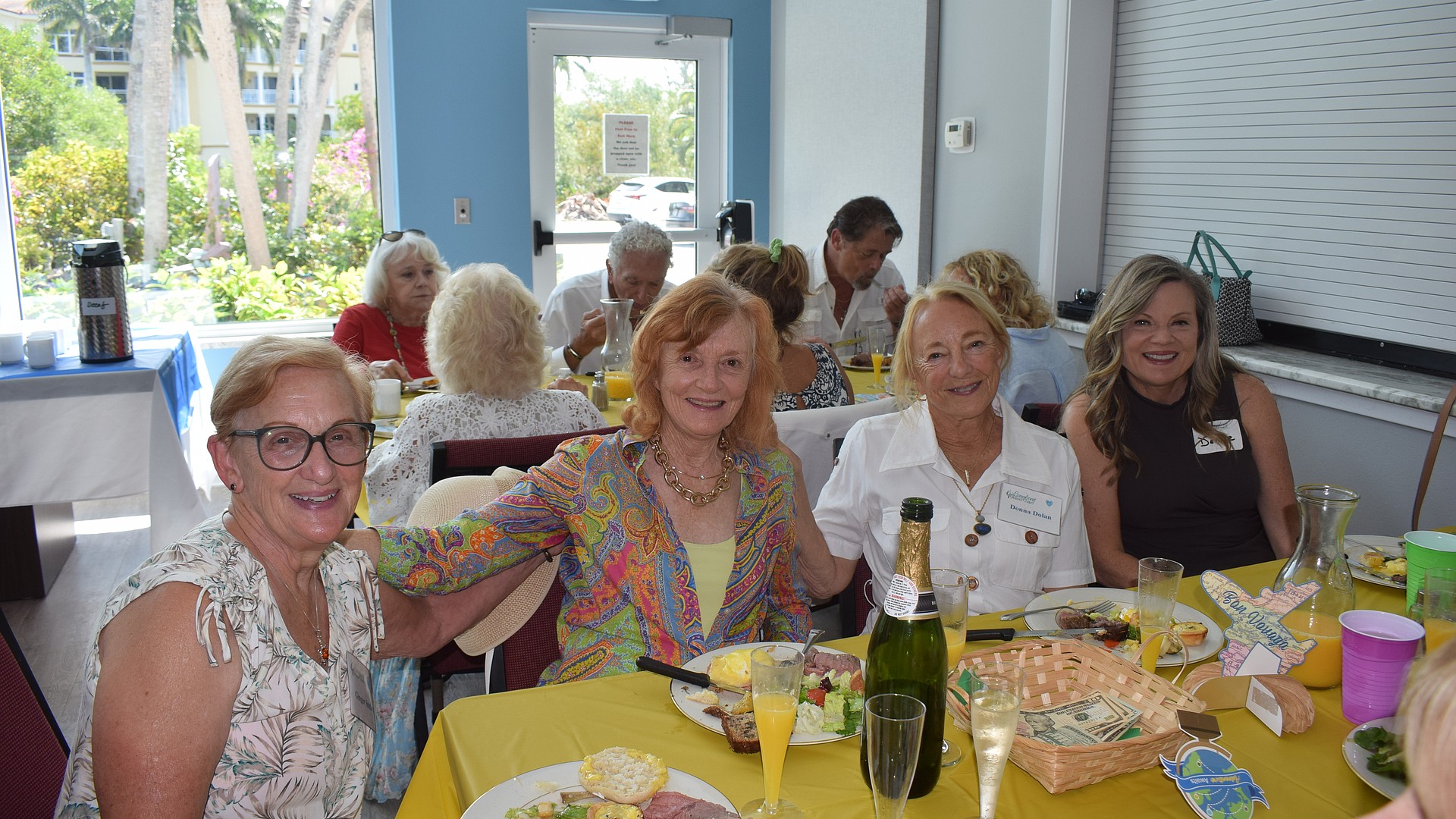 Longboat Island Chapel sends off snowbirds | Your Observer