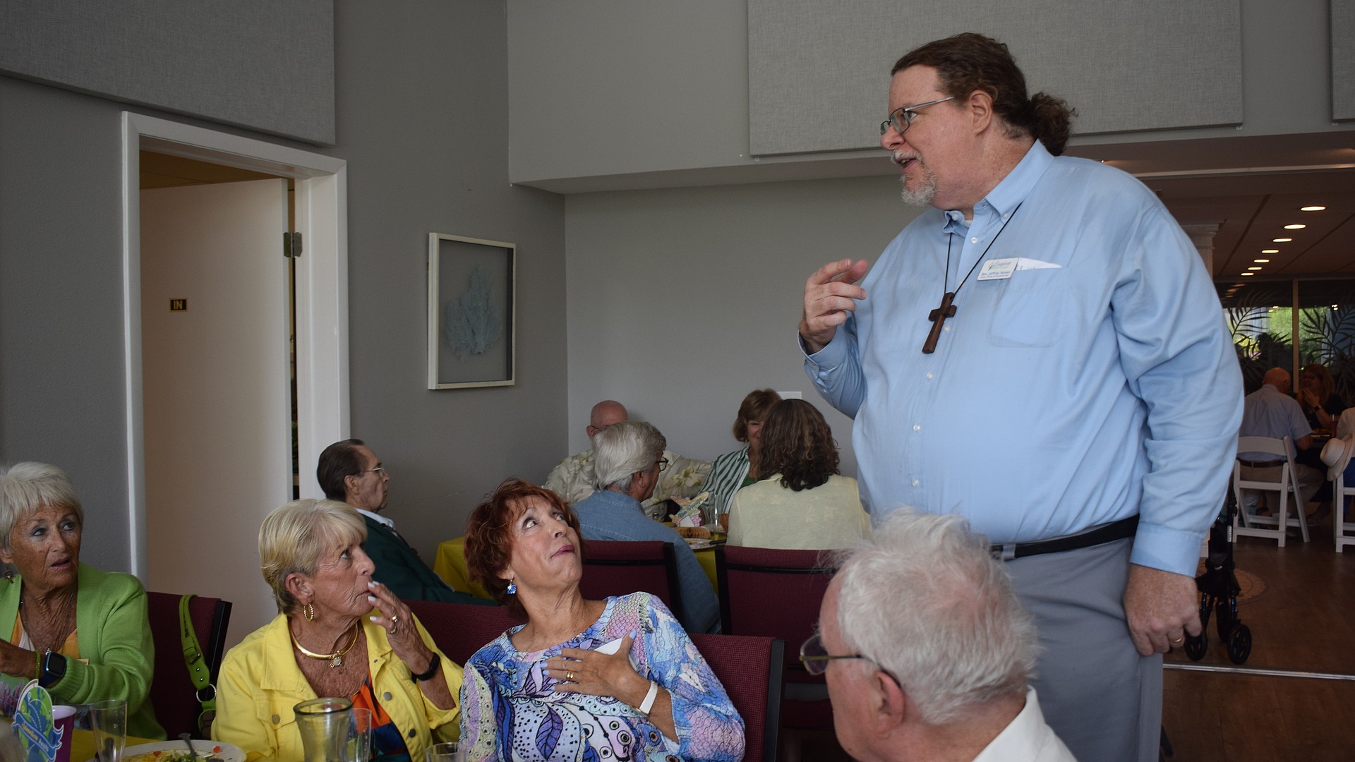 Longboat Island Chapel sends off snowbirds | Your Observer