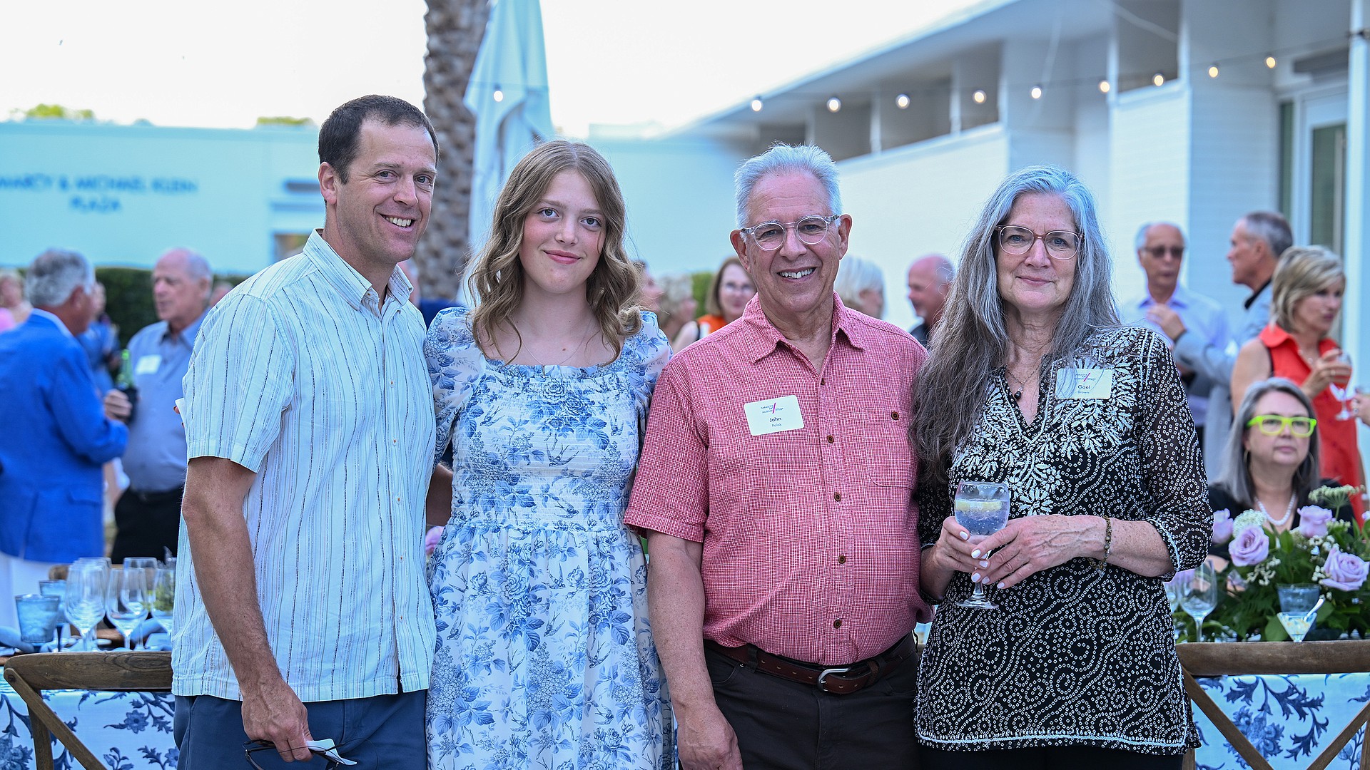 Sarasota Art Museum supporters dine en plein air | Your Observer