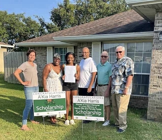 SURPRISE! Organizations drop by Flagler County graduating seniors ...