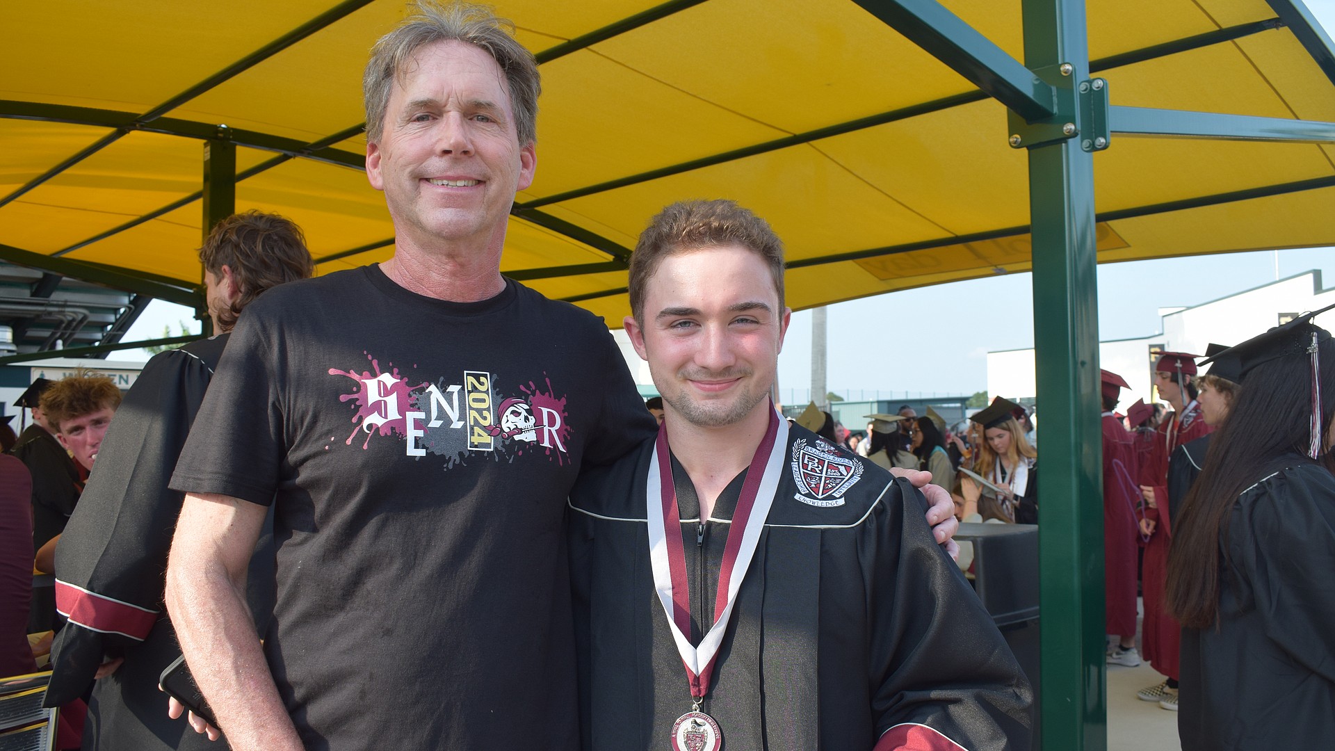 Braden River High graduates say farewell to high school | Your Observer