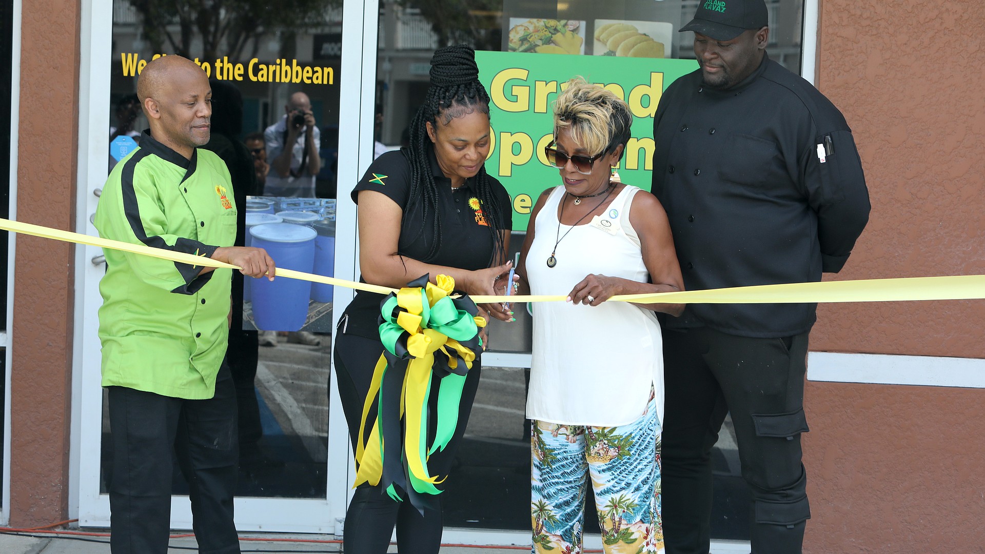 New Island Flavaz opens at City Market Place | Observer Local News ...