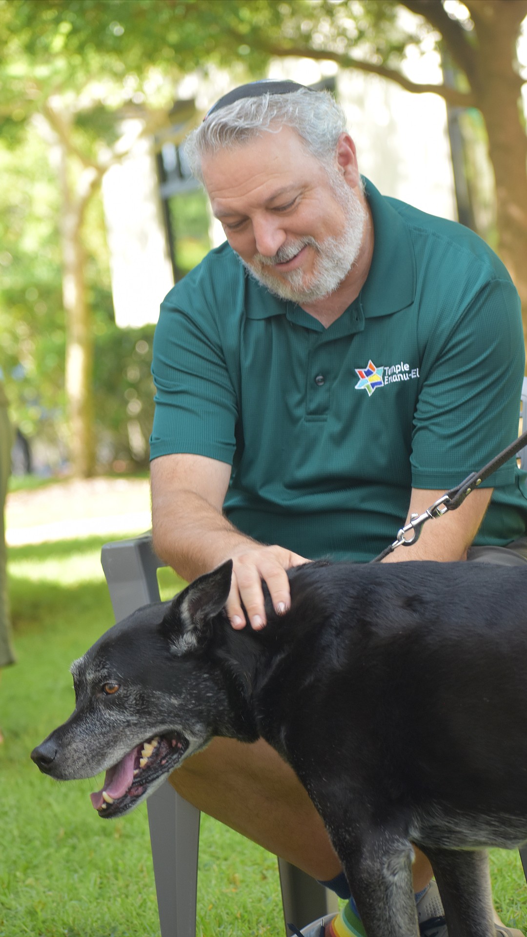 Temple Emanu-El celebrates pets with annual Blessing of the Animals ...