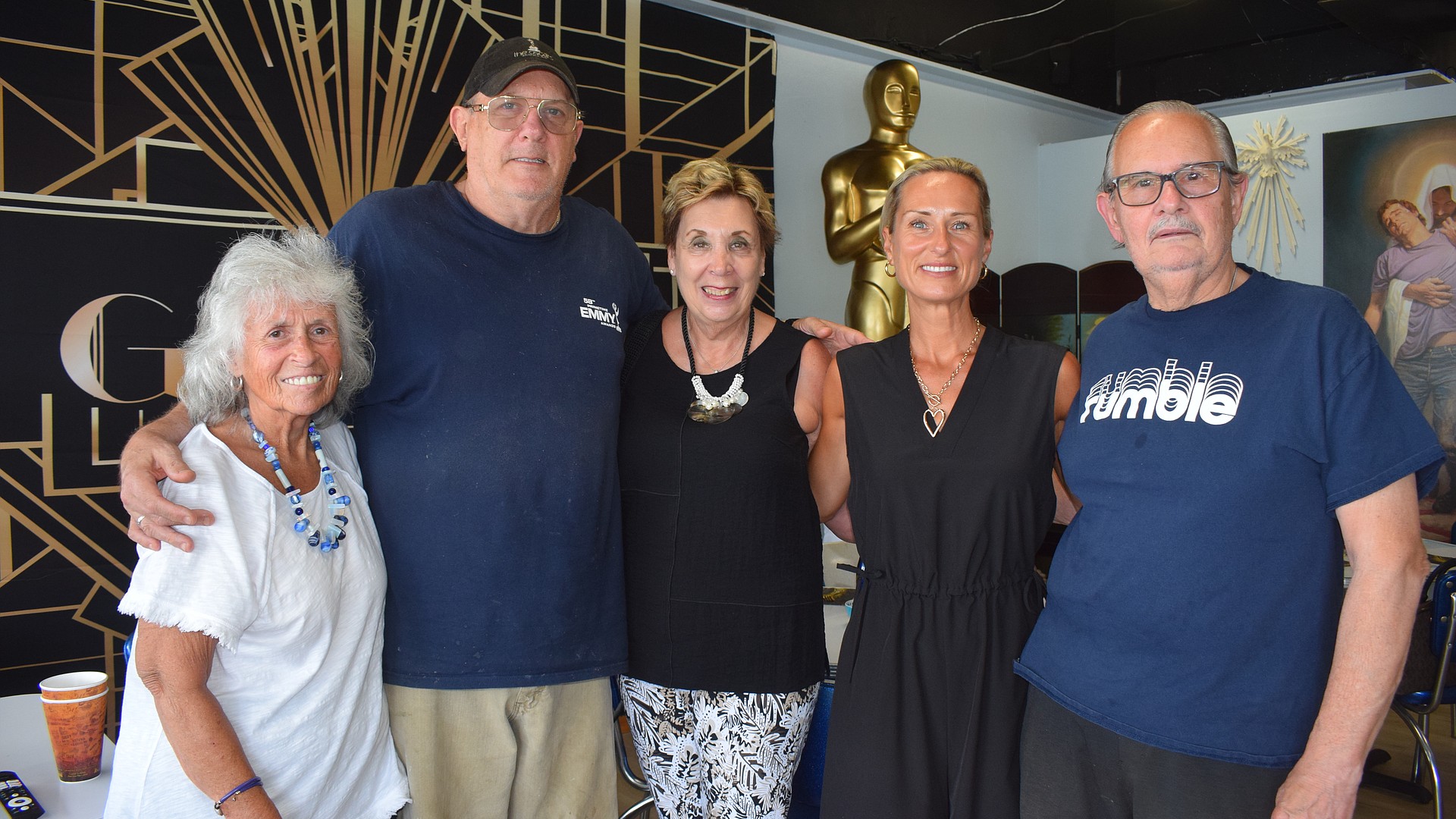 Longboaters get taste of what Whitney Plaza has to offer | Your Observer