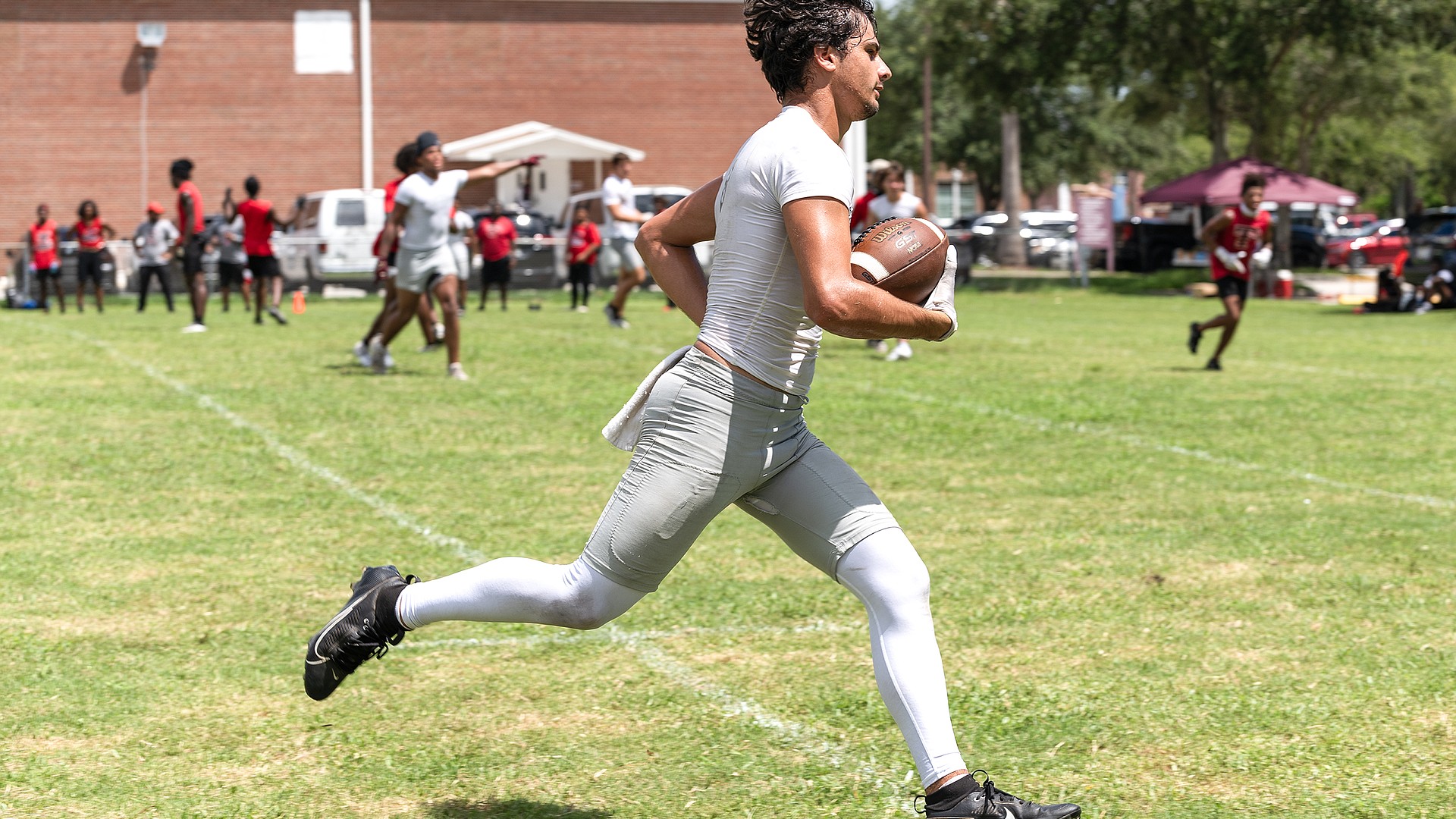 Bucs advance to semifinal at King of Beach 7v7 tourney, Seabreeze QB ...