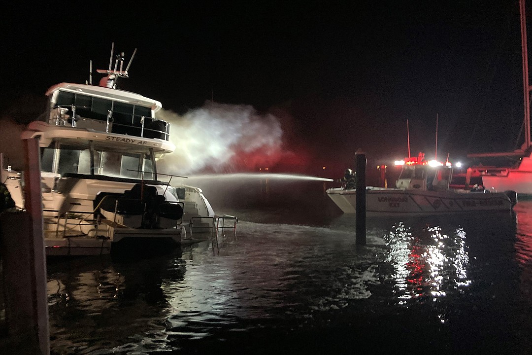 Yacht sinks after fire at Longboat Key Club | Your Observer