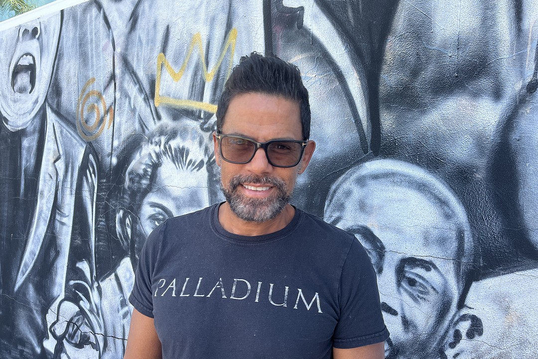 Ariel Aparicio-Jerro gets into the groove at Fogartyville | Your Observer