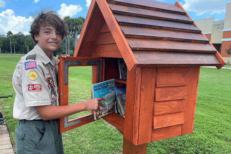 Stephen Wilcox's Eagle Scout project adds three Little Free Libraries ...