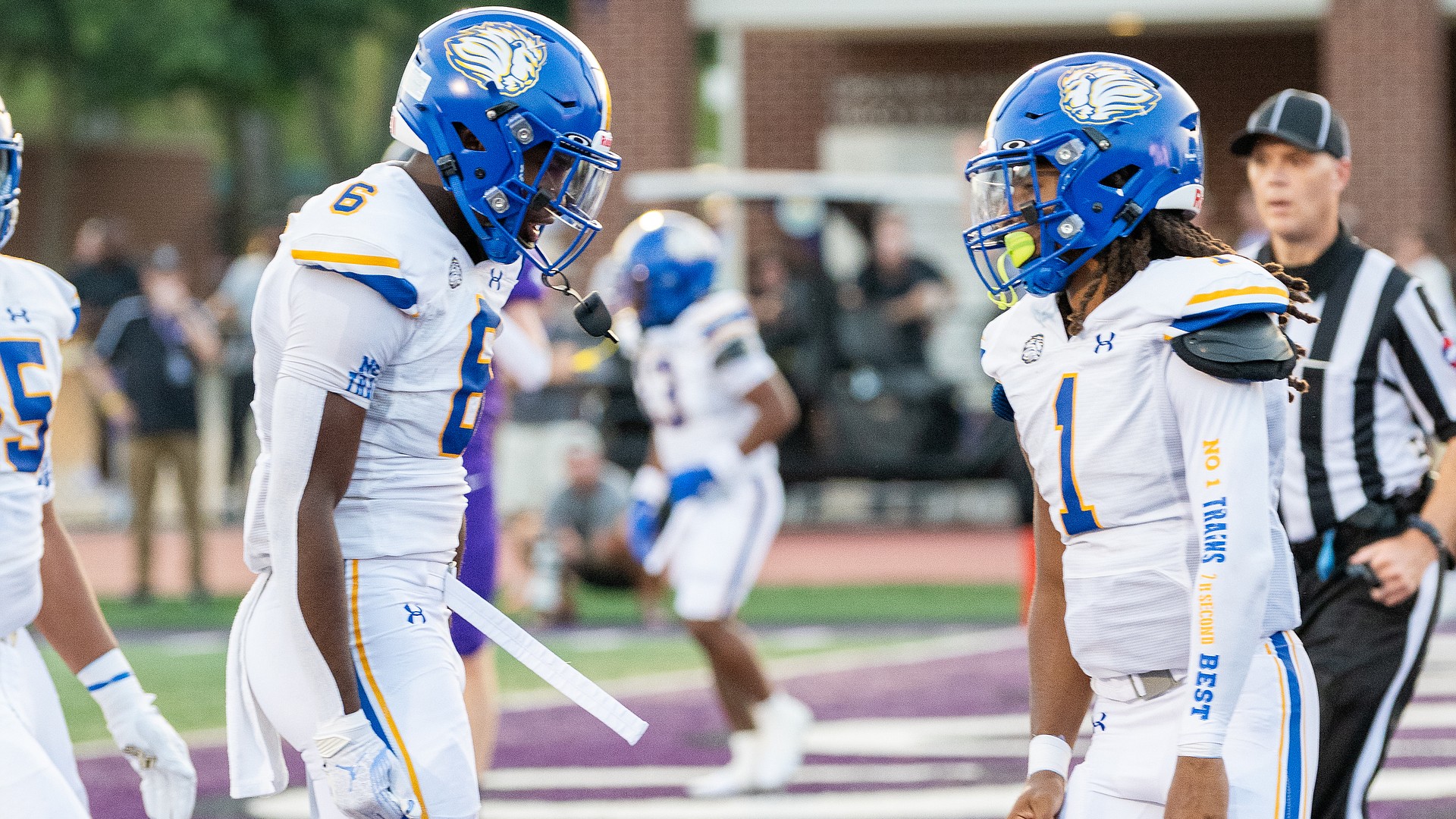 The First Academy football snaps Edgewater's 28-game streak in comeback ...