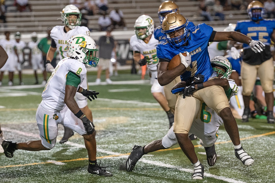 Edward Williams scores game's only touchdowns as Mainland defeats ...
