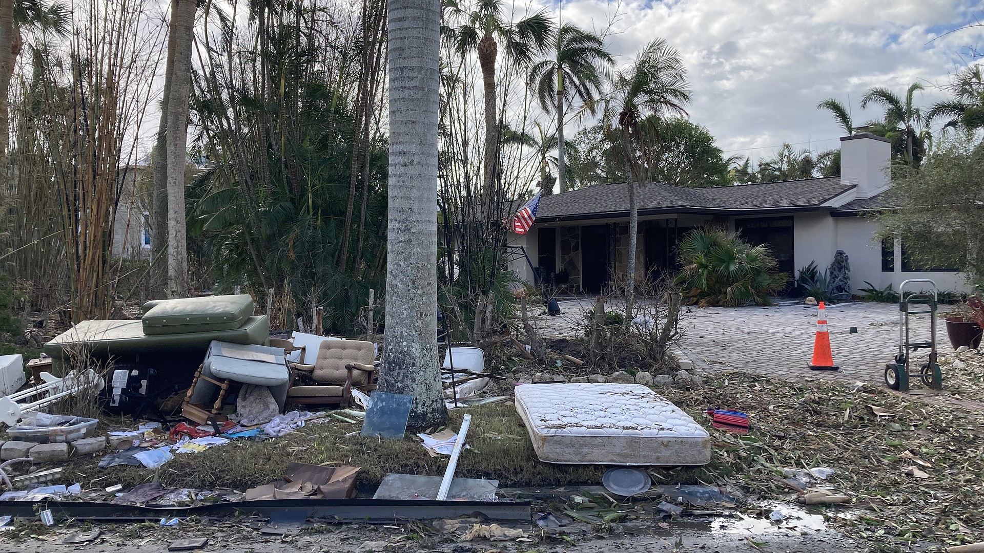 A tour of Lido, St. Armands keys reveals less damage than Siesta Key ...