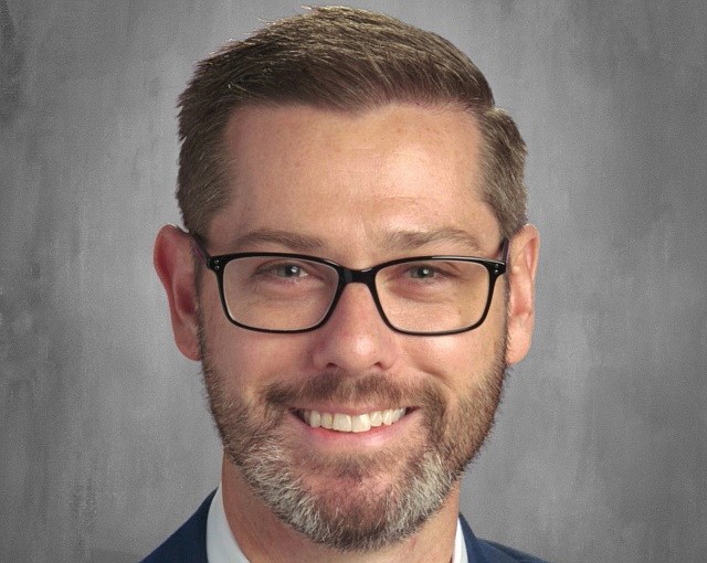 Windermere Prep staff member receives outstanding educator award | West ...