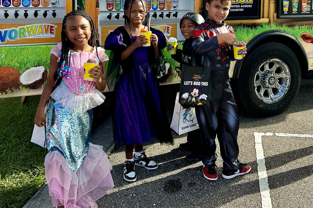 PHOTOS: 2024 Maxey Elementary School Trunk-or-Treat | West Orange Times & Observer