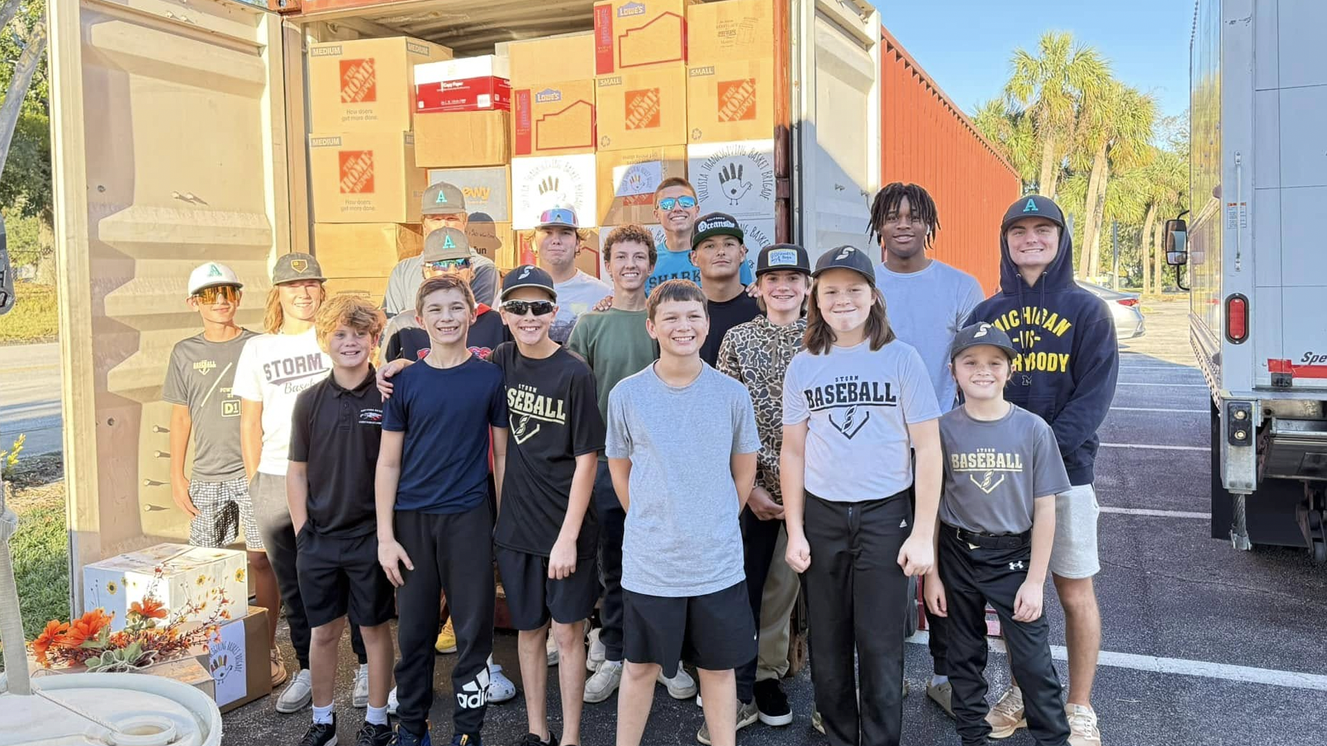 Volusia Basket Brigade delivers over 4,500 Thanksgiving Day meal boxes ...