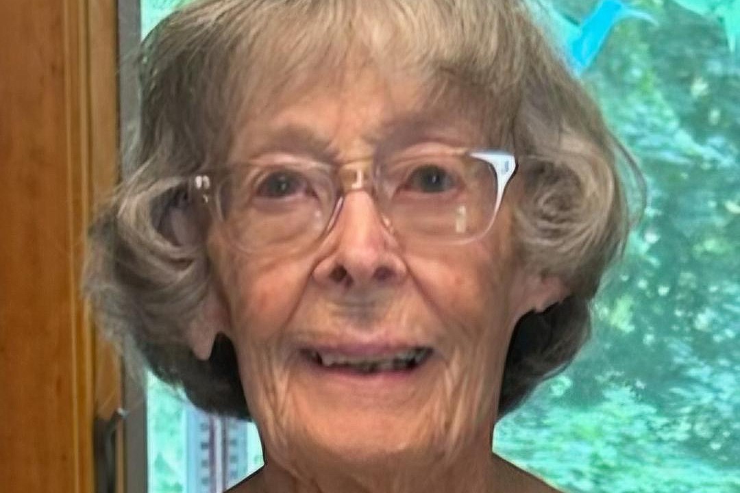 Shirley Mae Hampton Noyes | Your Observer