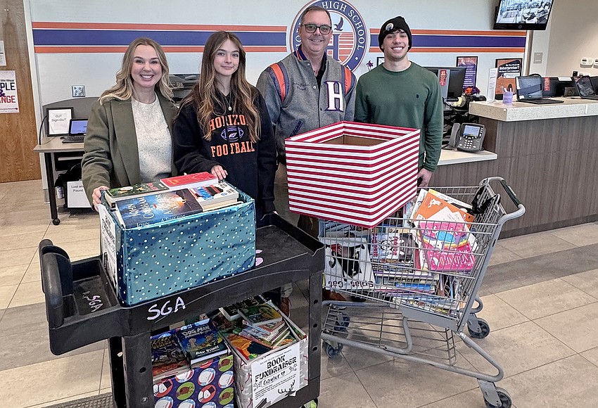 Horizon High SGA spearheads Reading Reindeer donations | West Orange ...