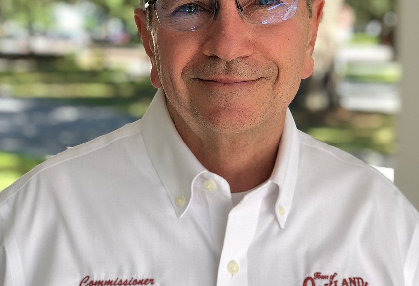 Elected official resigns from Oakland Town Commission | West Orange ...