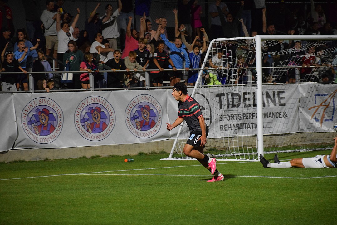 Sarasota Paradise draw 2,200 fans in debut at Premier Sports Complex ...