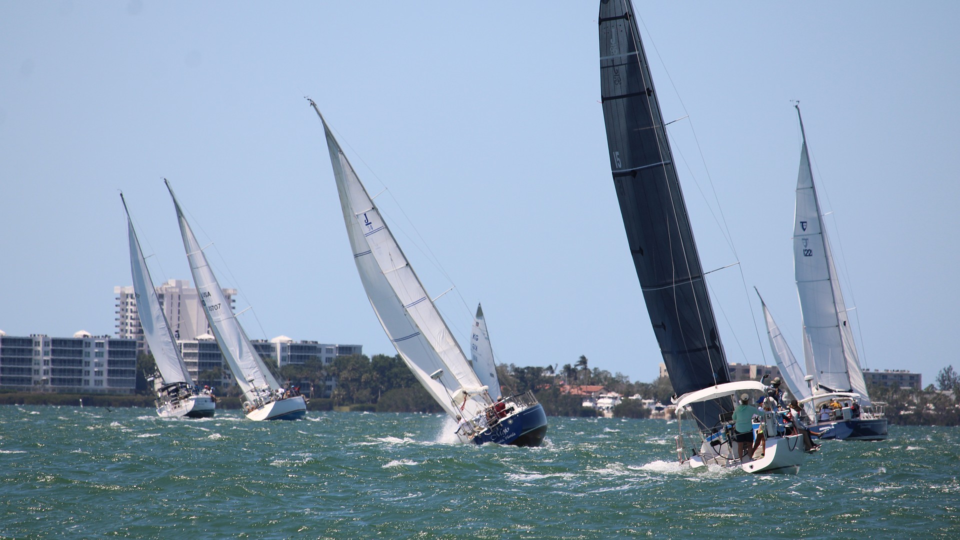Bird Key Yacht Club Regatta participants race among high winds, waves ...