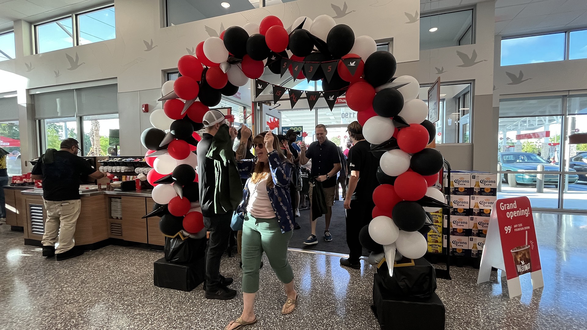 Wawa celebrates grand opening in Ocoee | West Orange Times & Observer