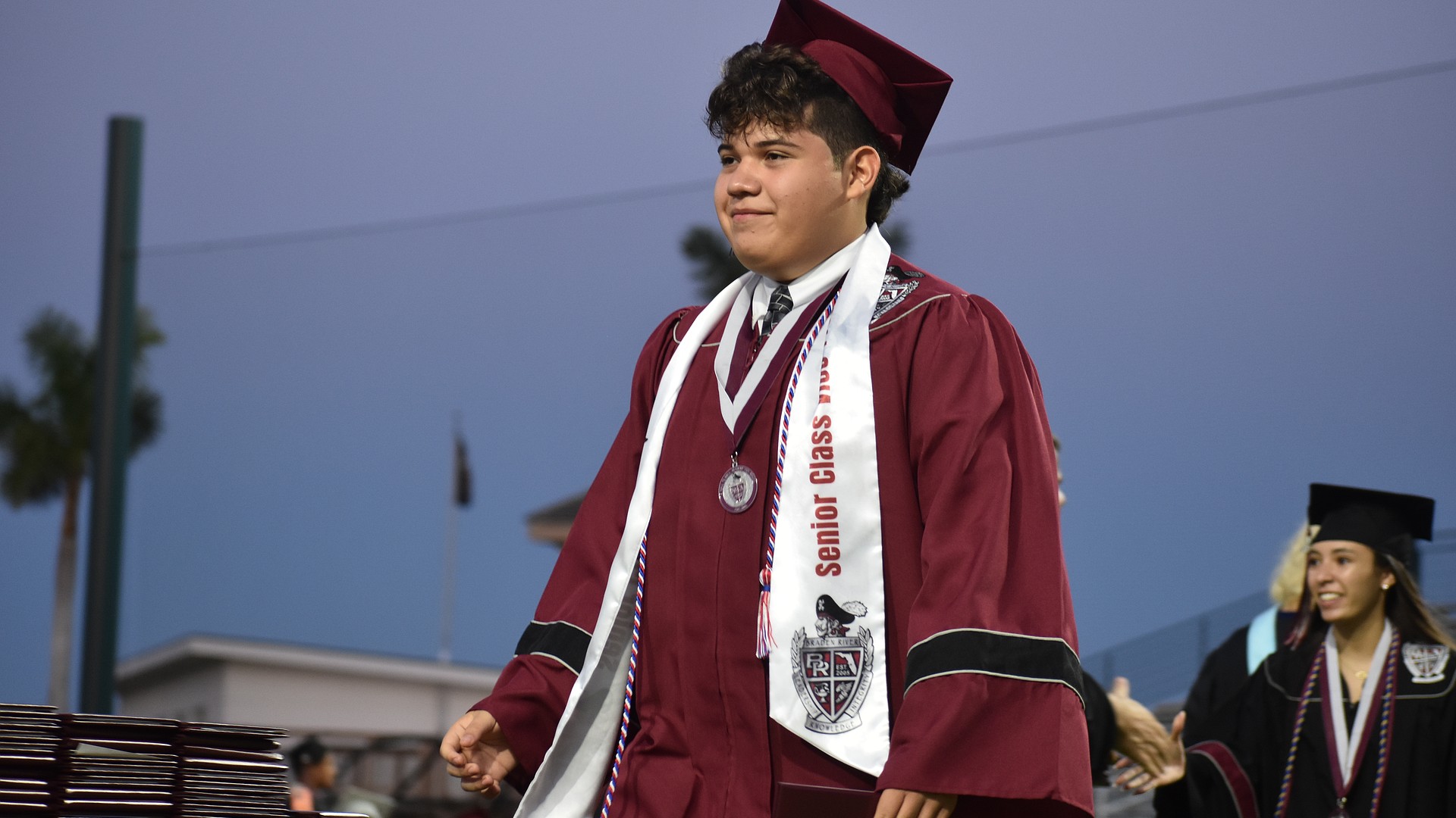 Commencement speaker punctuates Braden River High's graduation ceremony ...