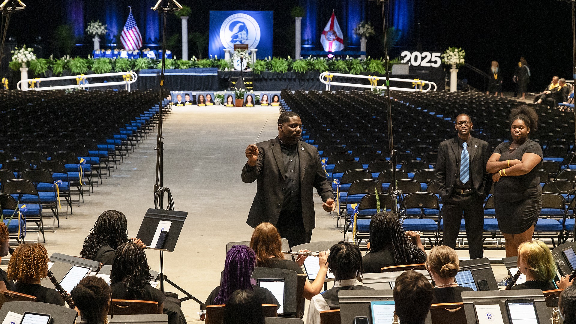 'Be the light': Mainland High School Class of 2025 celebrates ...