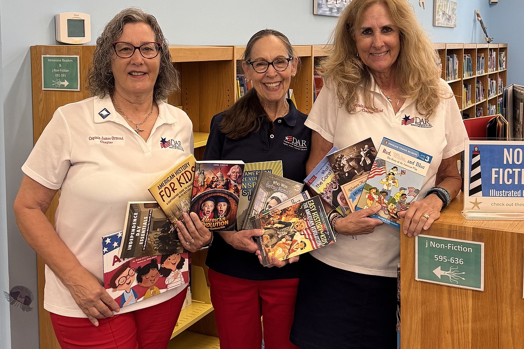 Ormond Beach DAR chapter donates patriotic children’s books to library ...