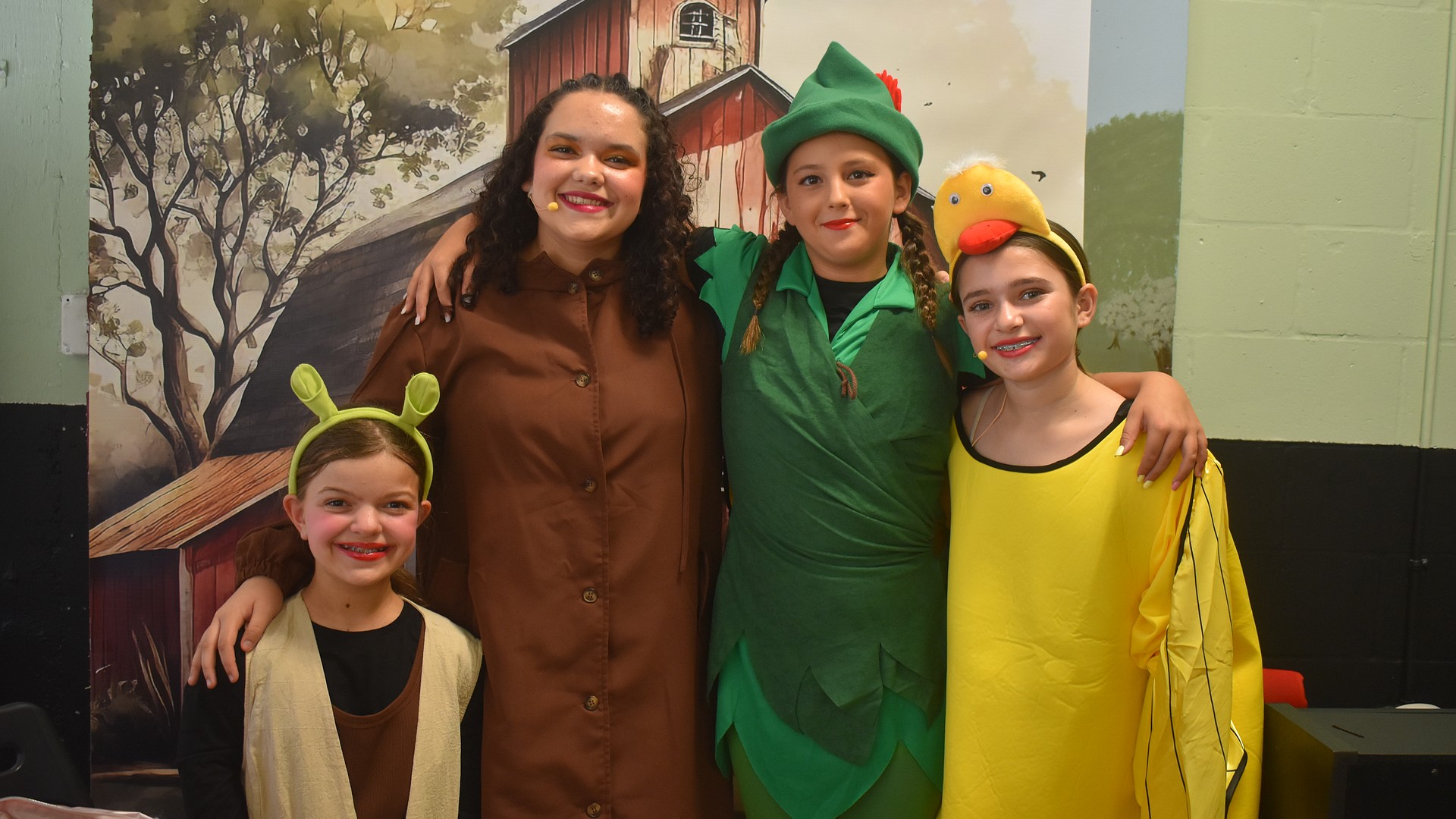 Young performers tell the story of 'Shrek the Musical Jr.' | Your Observer