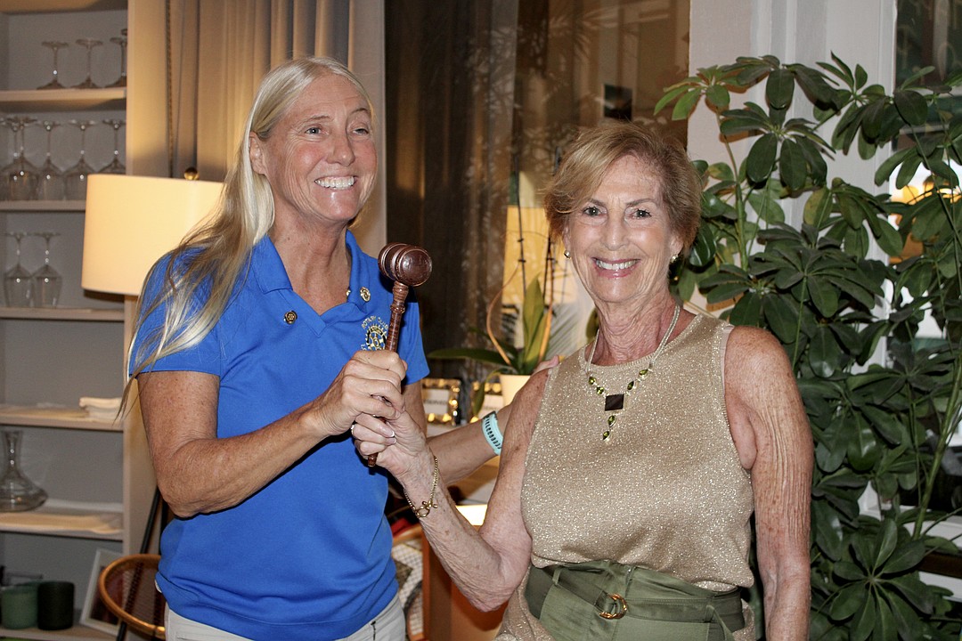 Jan Wallace passes gavel to new Rotary Club of Longboat Key head | Your ...