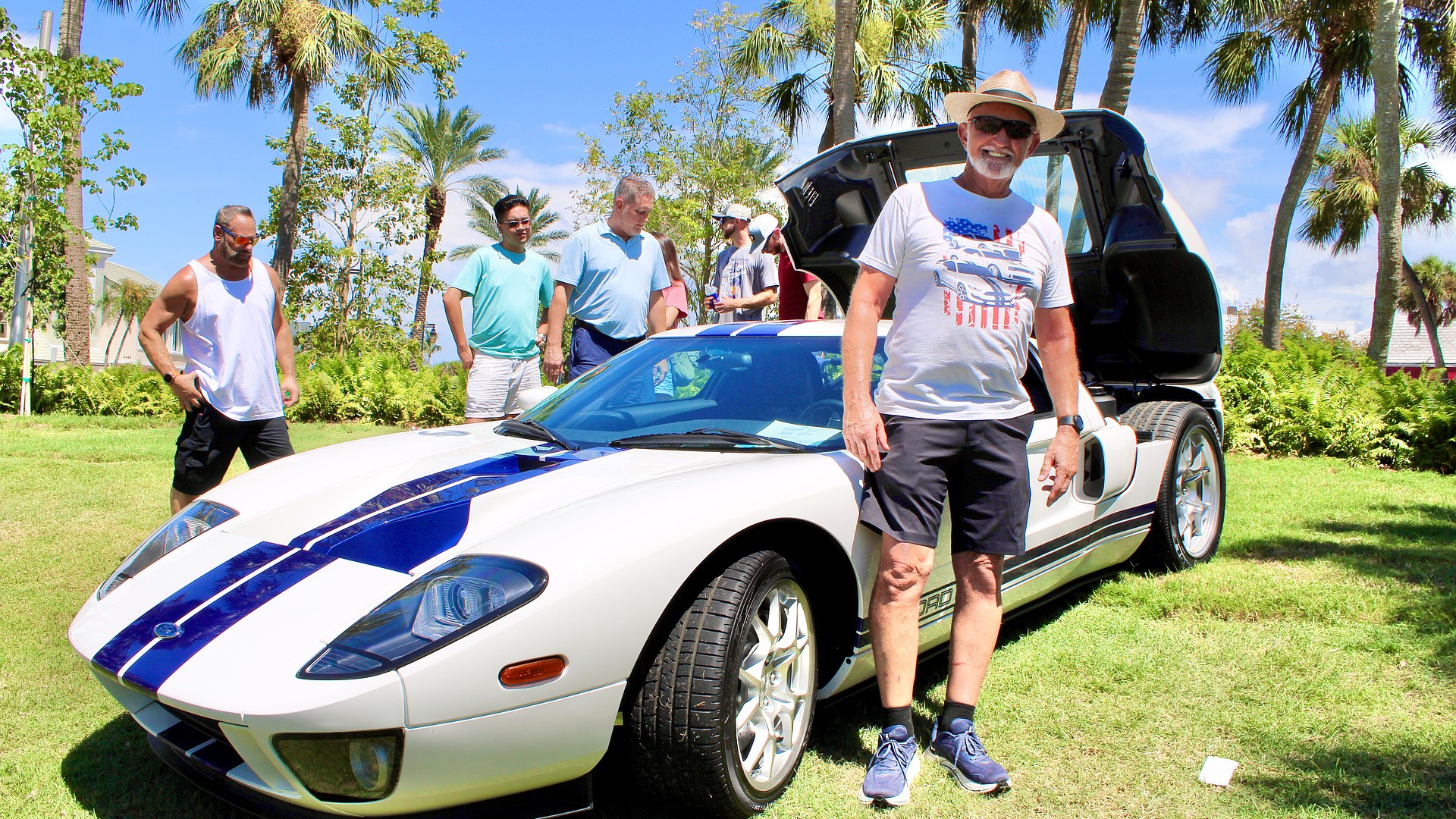 Exotic car show kicks off St. Armands' events season | Your Observer