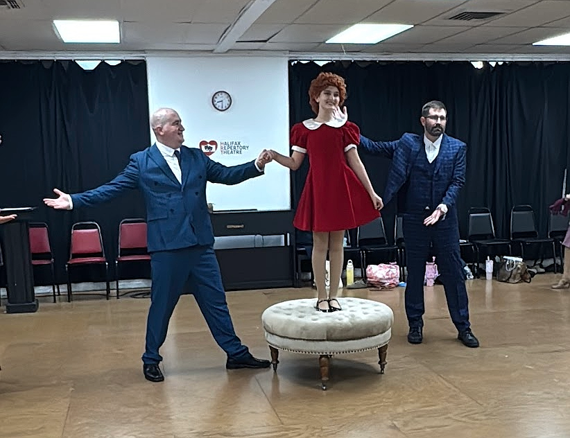 Halifax Repertory Theatre to present 'Annie' at Ormond Beach Performing ...
