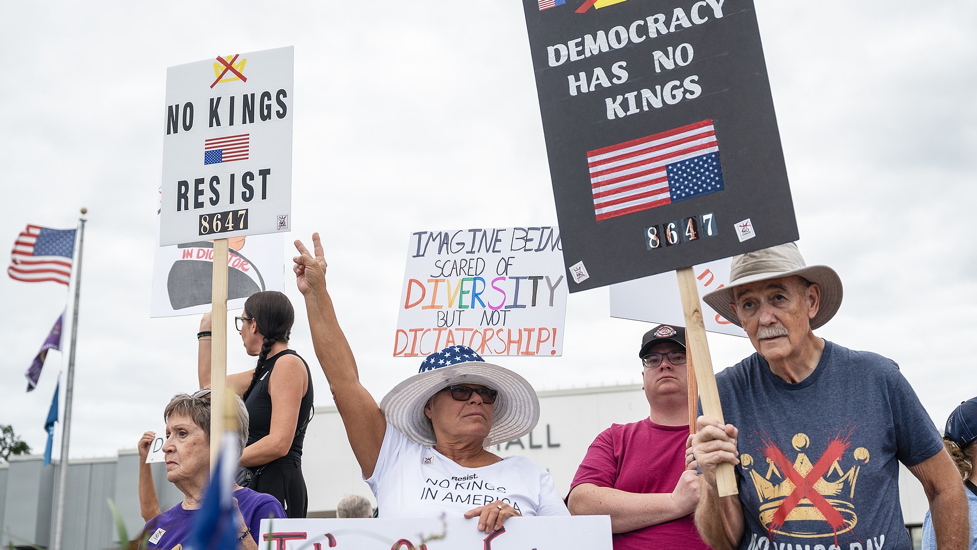 Ormond Beach holds first 'No Kings' protest while thousands rally in ...