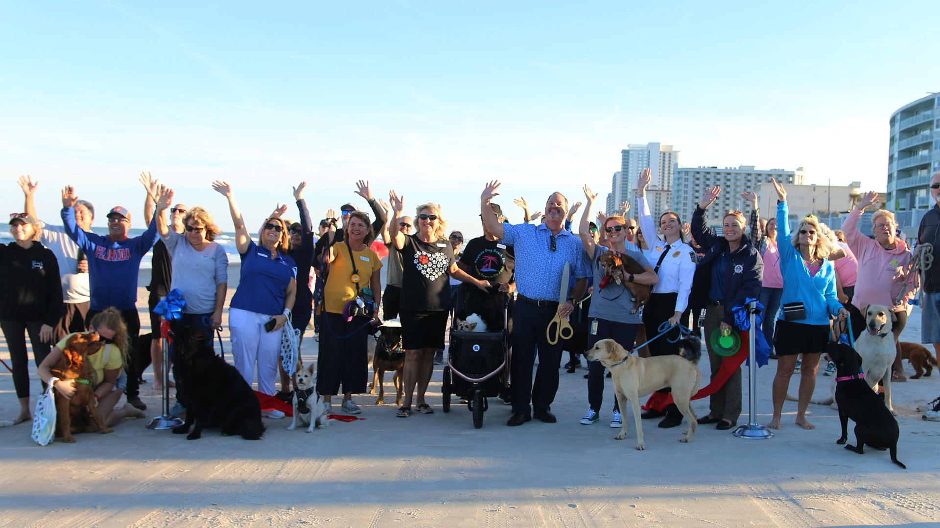 Beach bone-anza: Volusia County celebrates new dog beach in Daytona ...