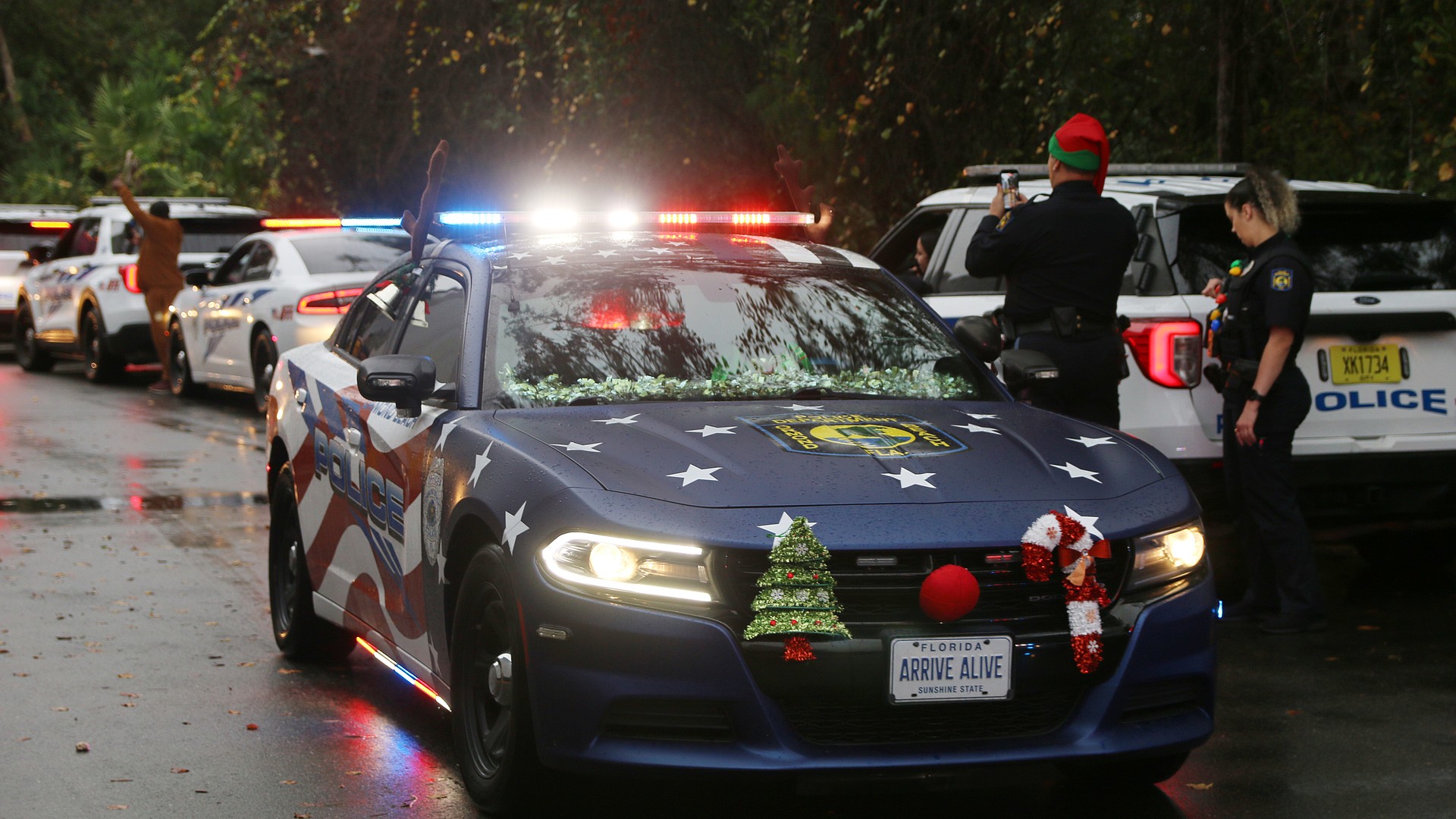 Oh what fun! Ormond Beach Police host annual Shop with a Cop event ...