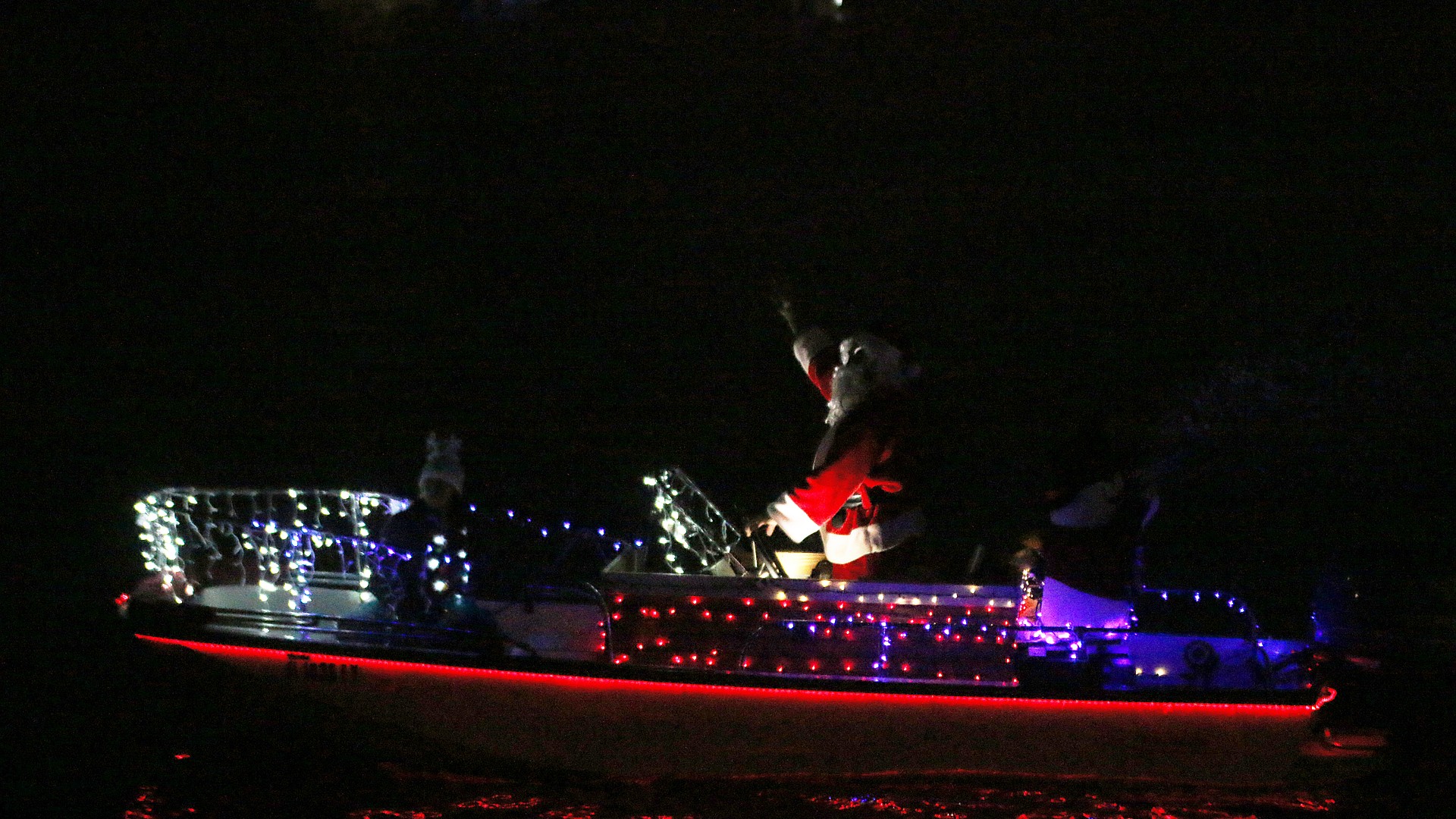 PHOTOS: Halifax River Yacht Club launches Christmas boat parade in ...
