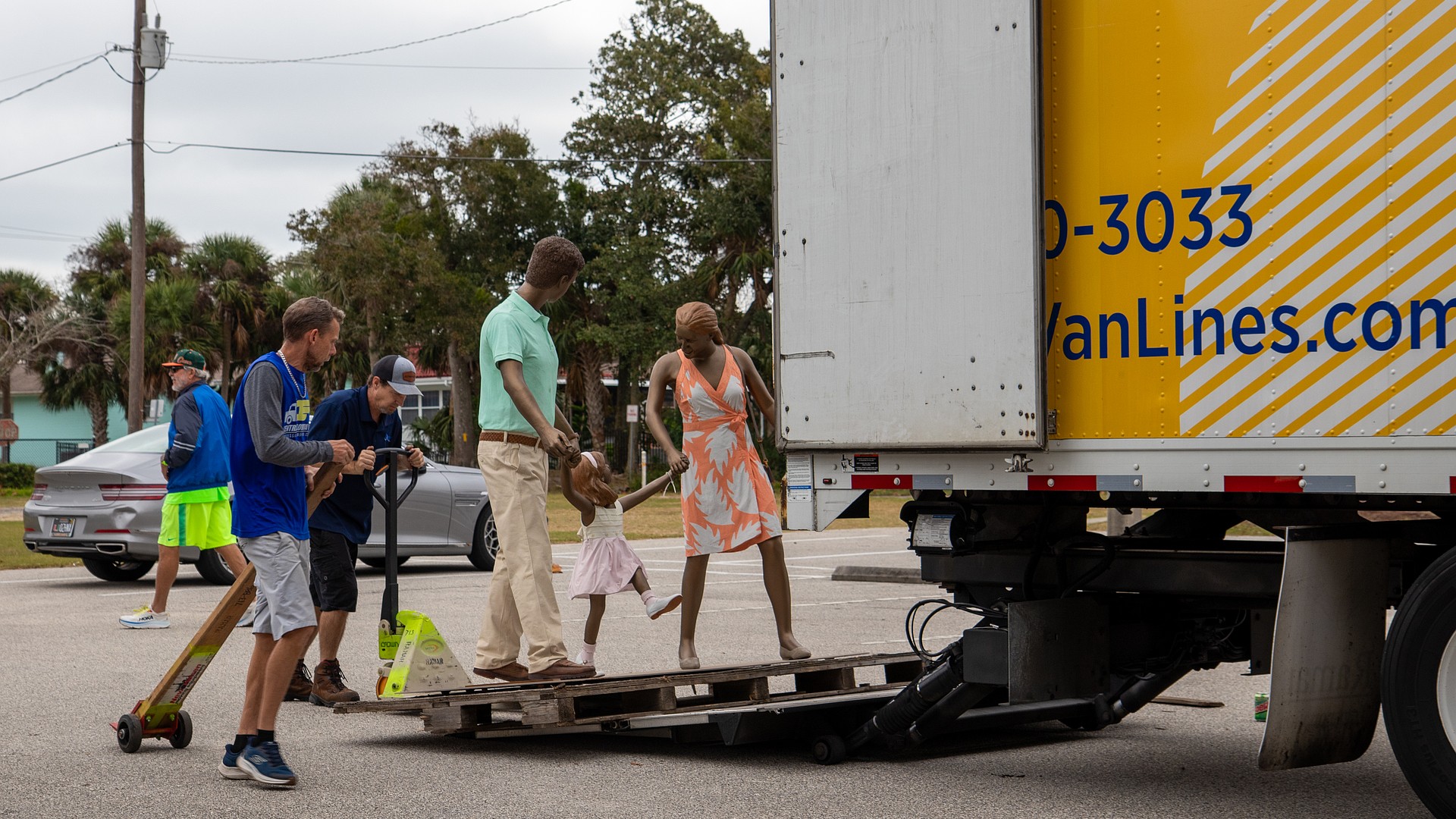 Art on the town: New Seward Johnson sculpture tour installed in Ormond ...