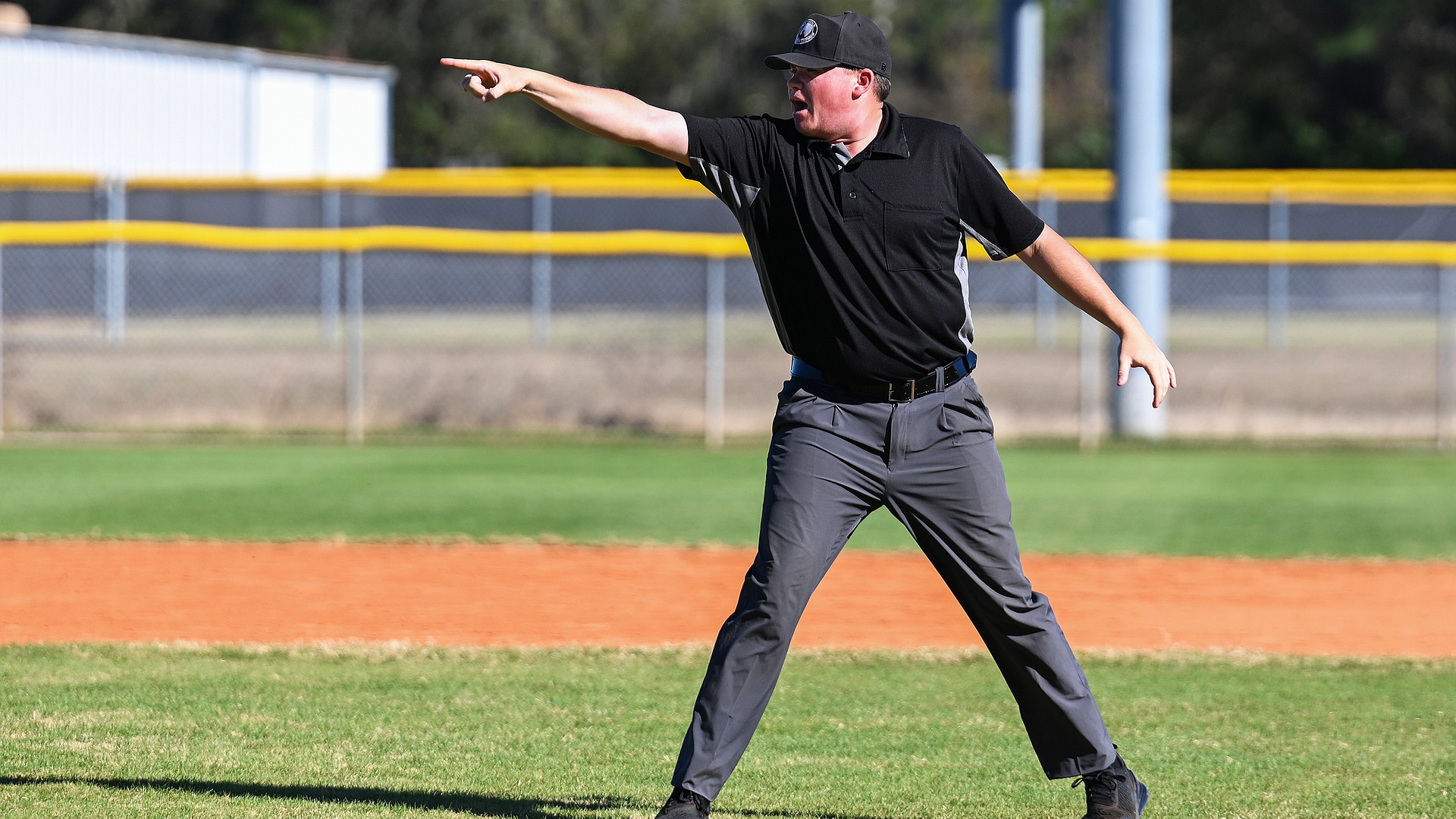 End of an era: Class of 2026 says farewell to Harry Wendelstedt Umpire ...